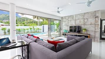 Villa Design, 4 quartos, vista para a piscina | Sala de estar