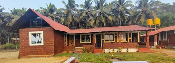 Fachada da propriedade