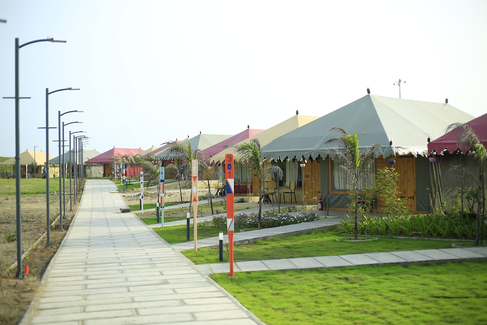 Kamnath Zinc Journey By The Fern - Daman