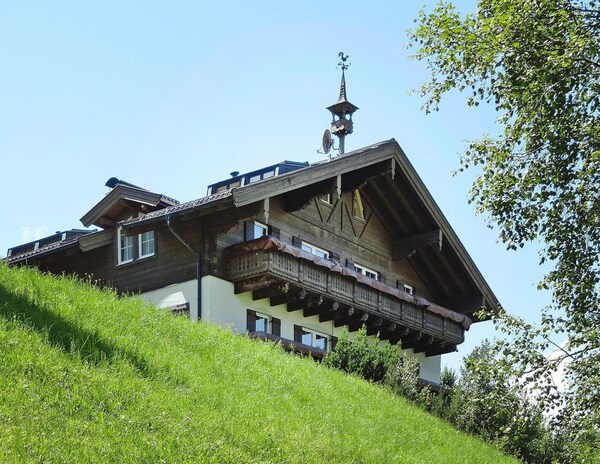Chalet In Dienten By Ski Slopes & Wellness - Dienten am Hochkönig
