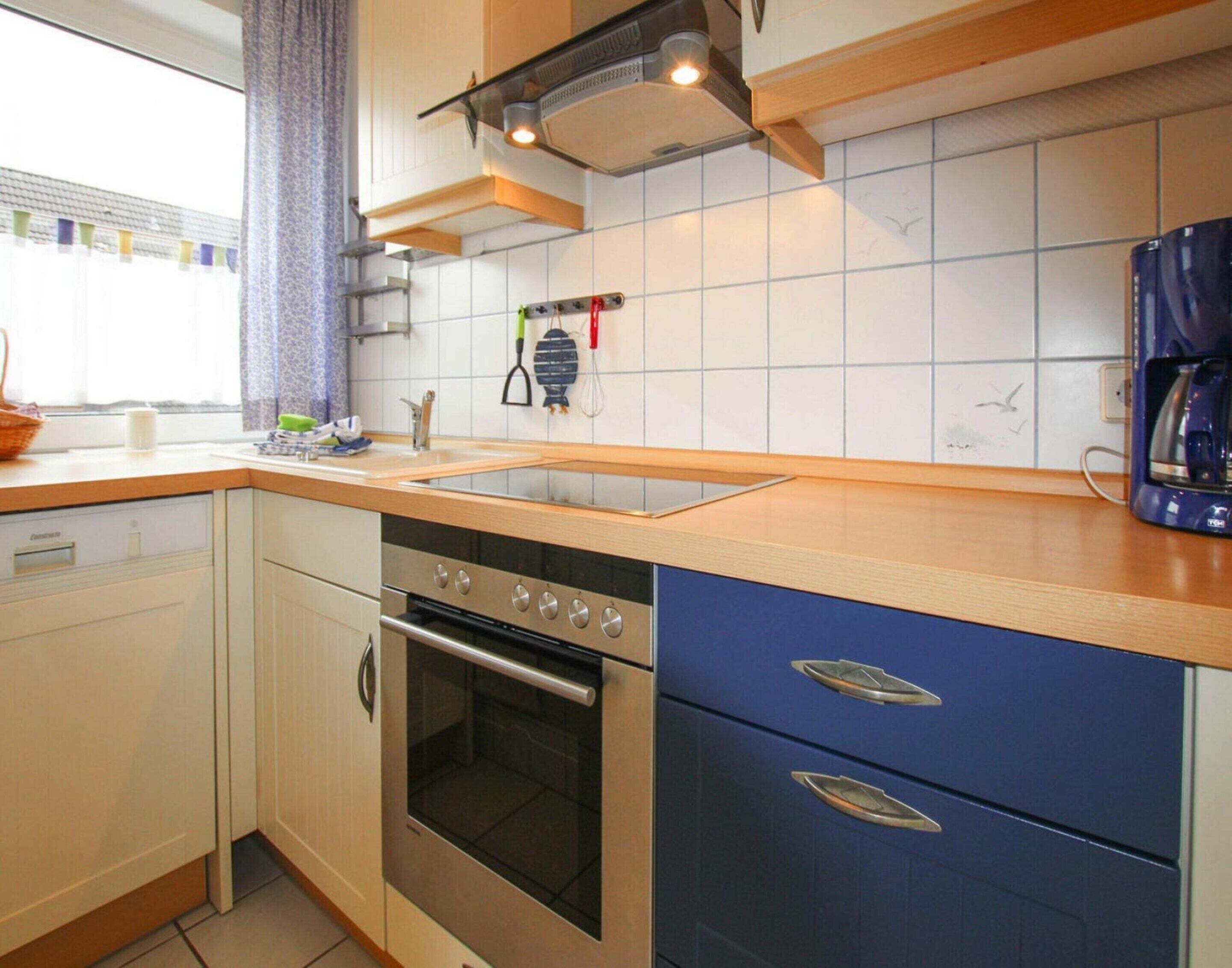 Apartamento | Cozinha privada | Uma chaleira elétrica, uma torradeira 