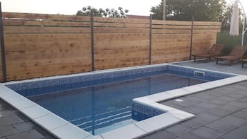 Apartamento | Piscina | Piscina interior, piscina exterior