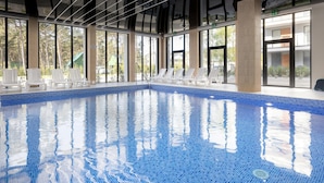 Apartamento | Piscina | Piscina interna, piscina externa