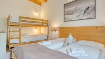 Apartamento | 3 quartos, roupa de cama