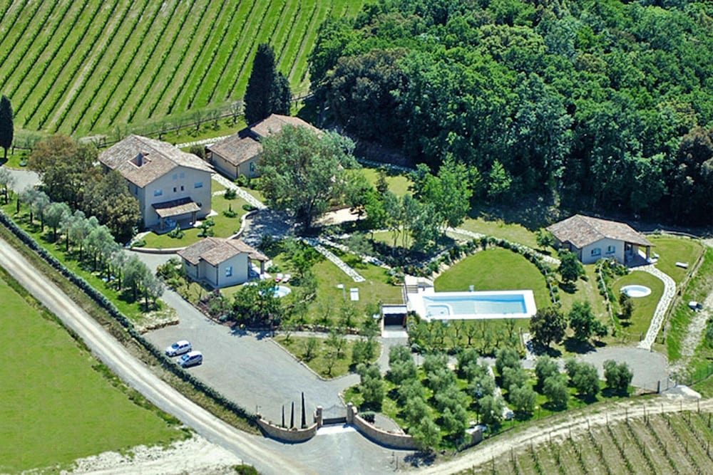 Vacation Resort Borgo Della Meliana - Tuscany