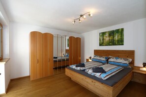 Apartamento | 2 quartos, roupa de cama fornecida 