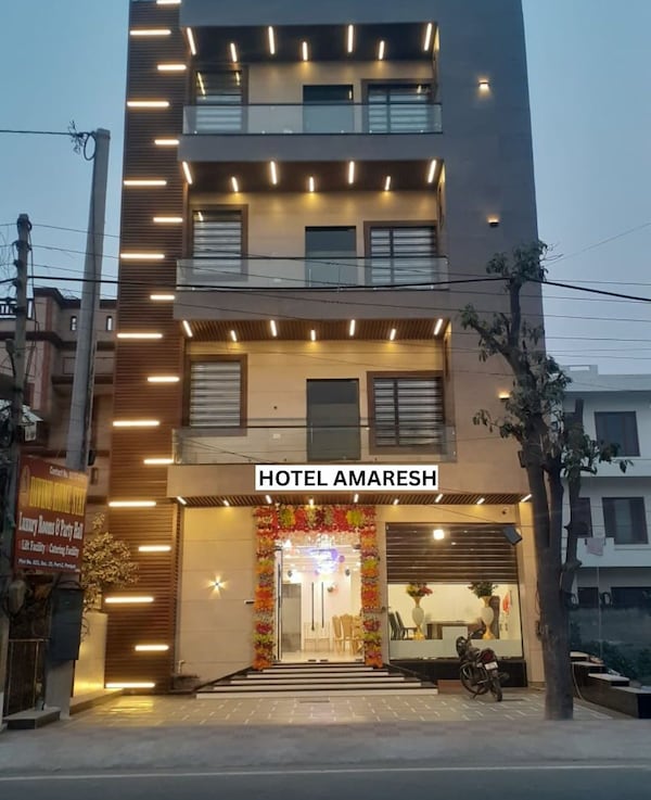 Hotel Amaresh - Panipat