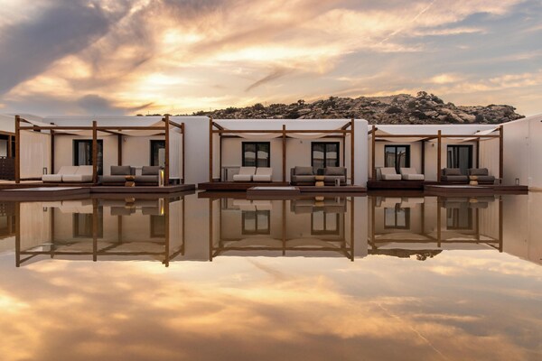 Laguna Coast Resort, Small Luxury Hotels Of The World - Naxos