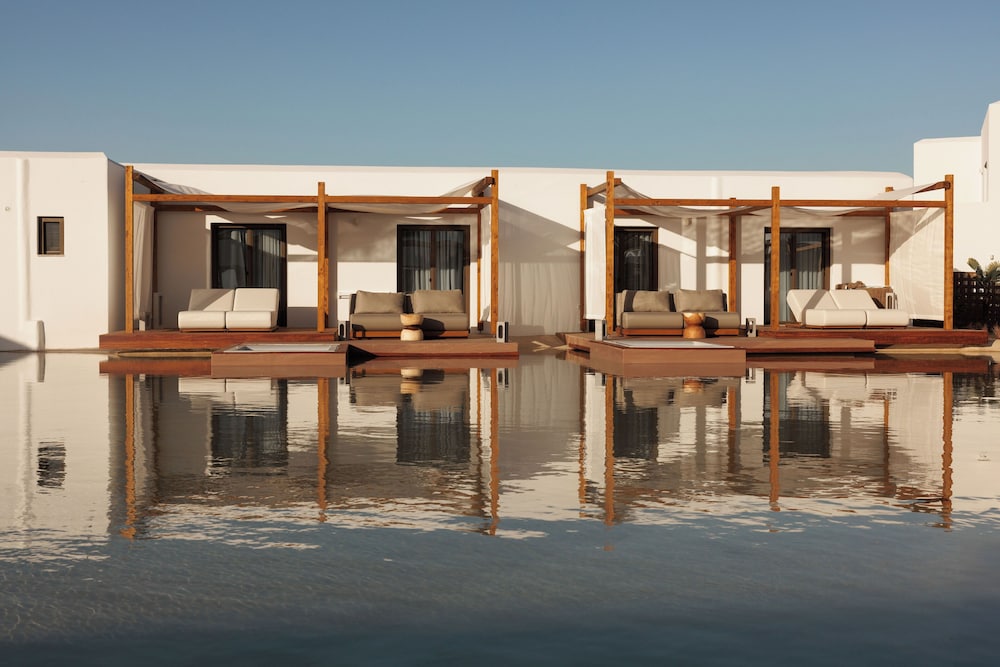 Laguna Coast Resort, Small Luxury Hotels Of The World - Naxos