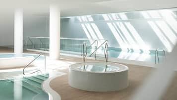 Apartamento | Piscina | Piscina interna, piscina externa