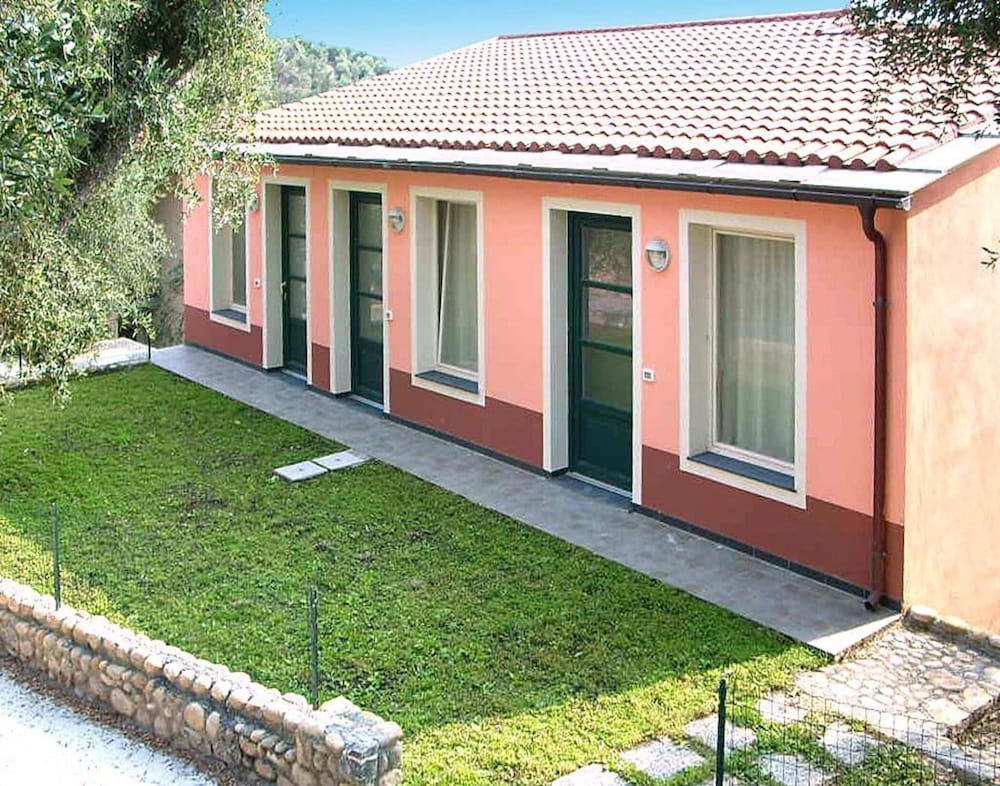 Apartment Borgo Verde In Imperia - Imperia