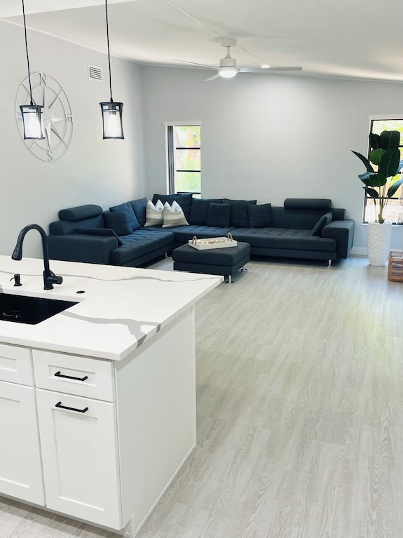 Beach Getaway - Ami Beaches, Img, Bradenton - Coquina Beach, FL