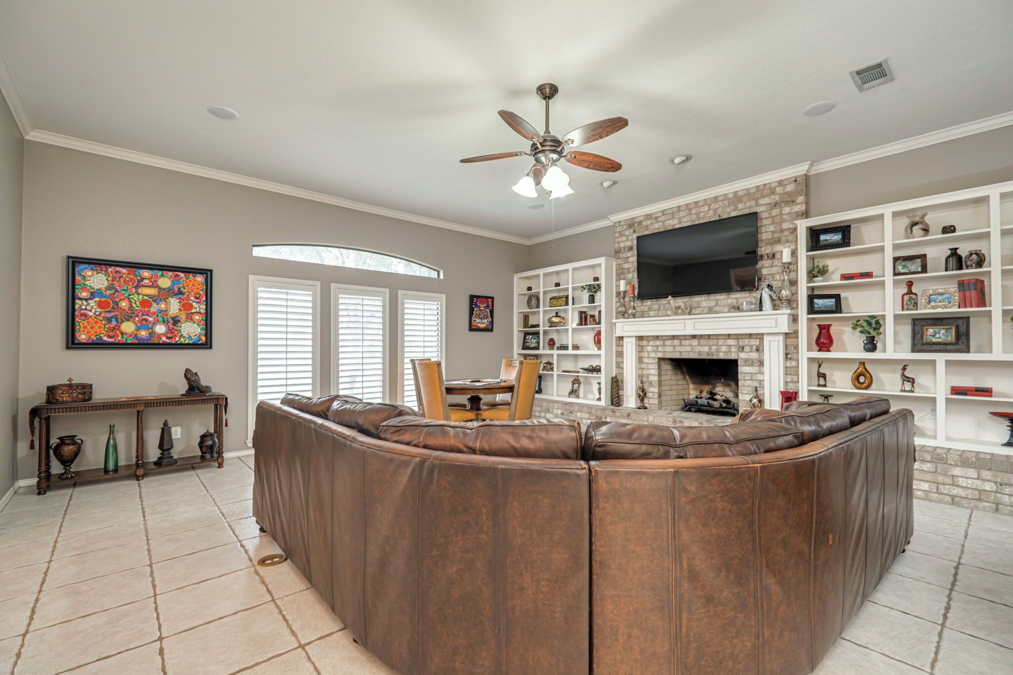 Right At Home- Midland Santiago Dreams W/ Man Cave, Two Large Yards Xtra Parking - Midland, TX