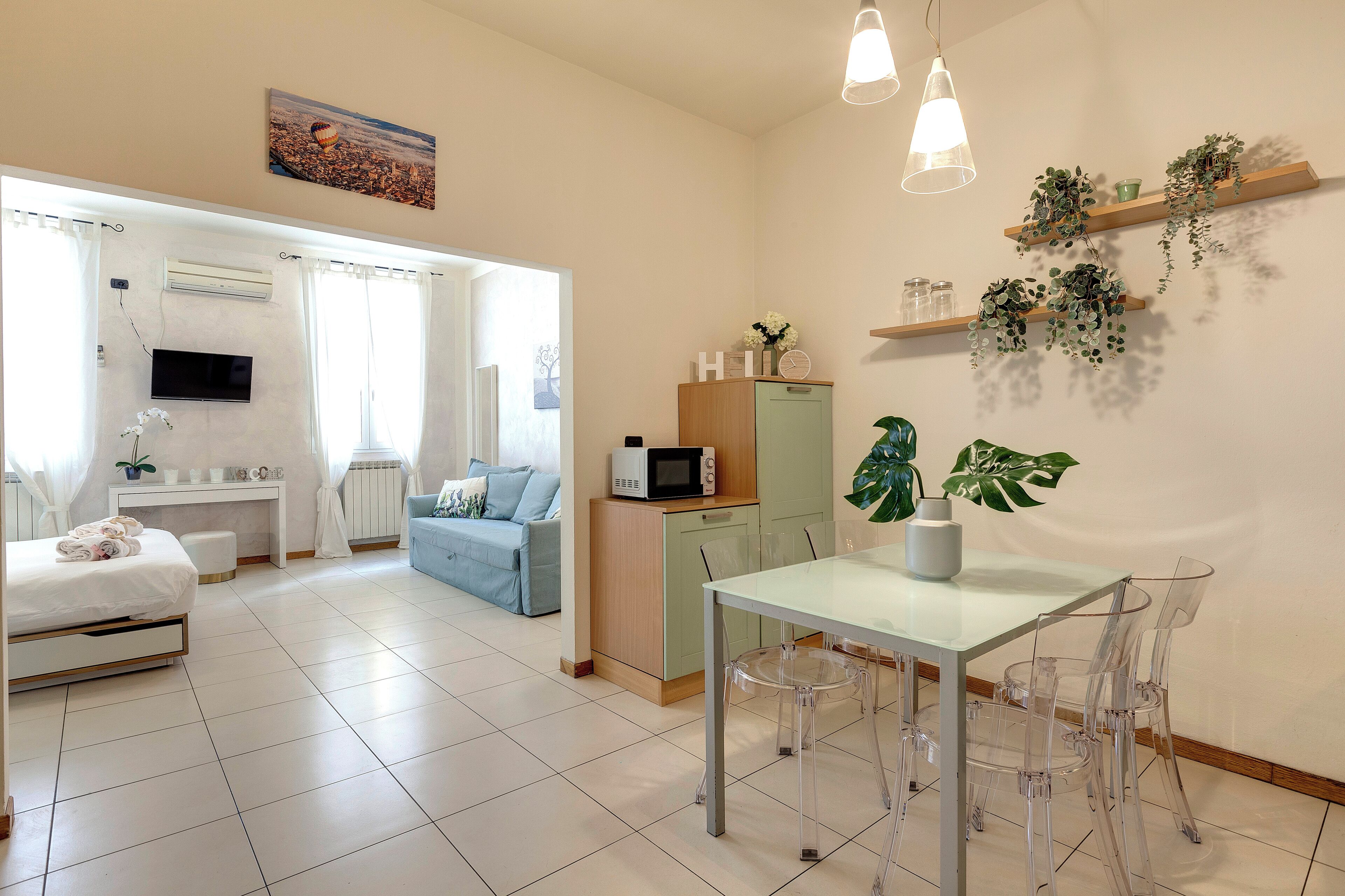 Apartamento | Área de estar | TV de tela plana 24 polegadas com canais digitais