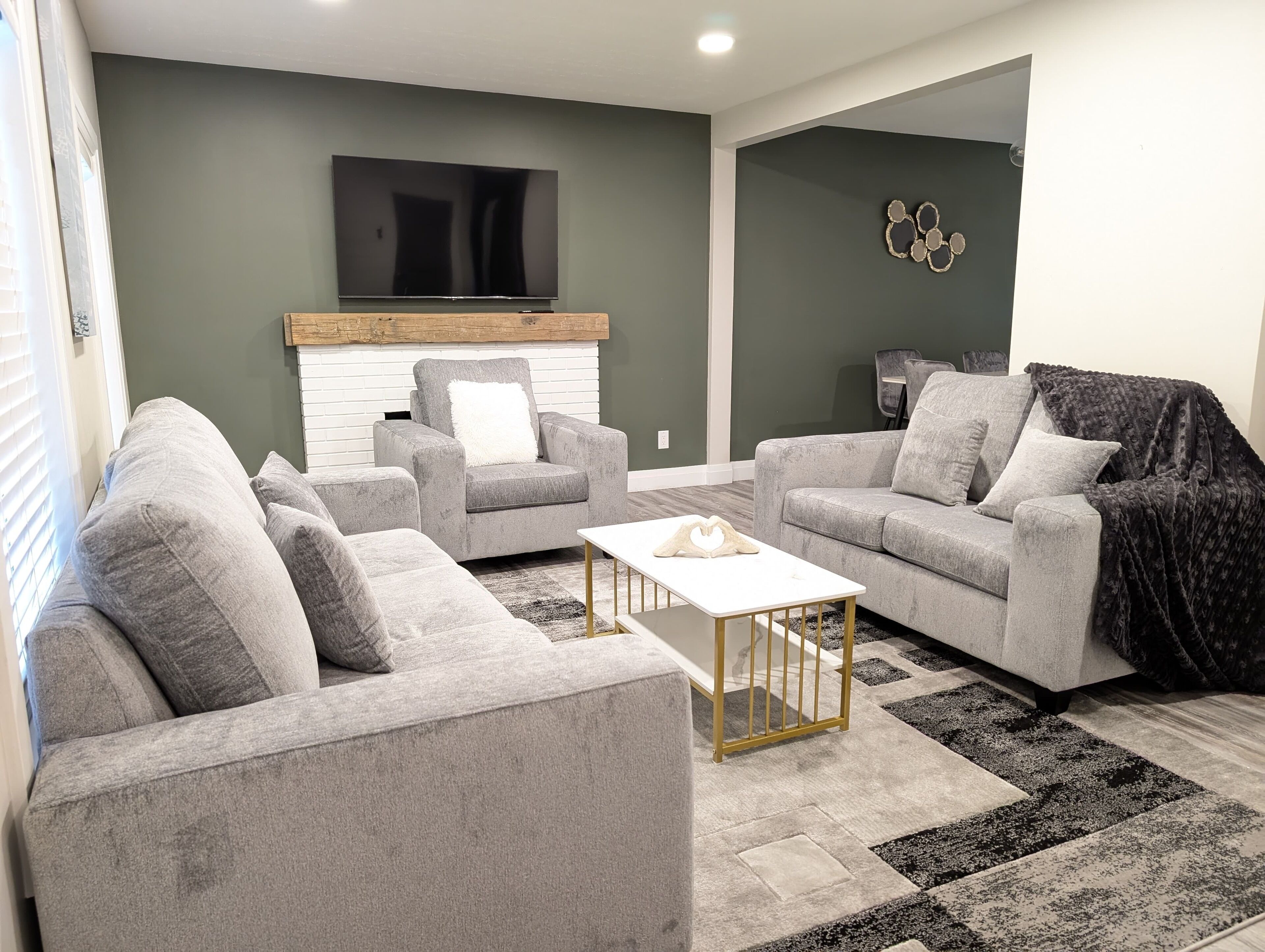 Spacious 4-bedroom Beautiful House In London - London