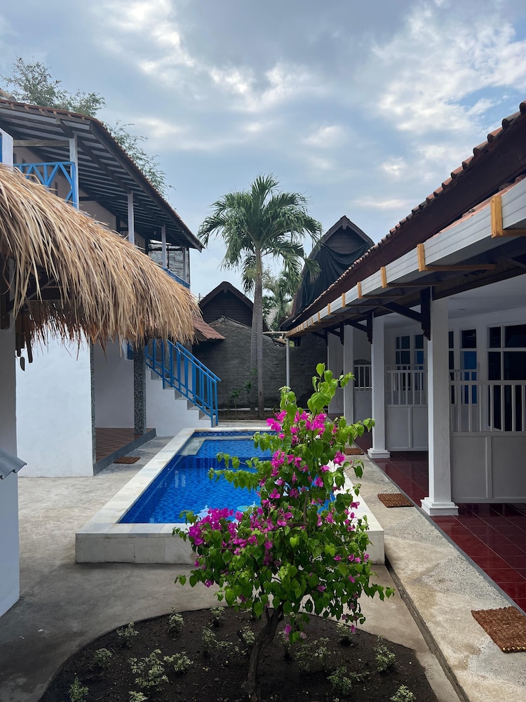 Seaside Hotel - Gili Islands