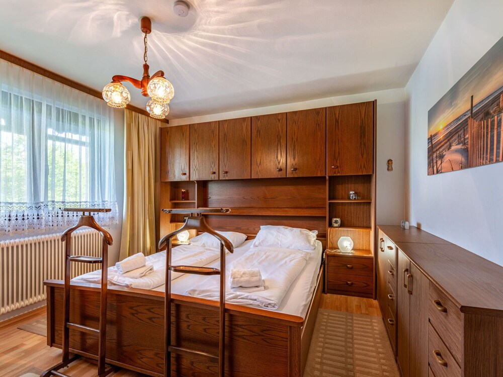 Mooi Vrijstaand Vakantiehuis Voor 9 Personen Met Wifi, Tv, Terras, Parking En Huisdieren Toegestaan - Klagenfurt