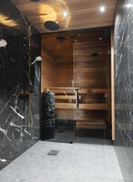 Apartamento superluxo, 2 quartos, para não fumantes, vista para a cidade | Banheiro