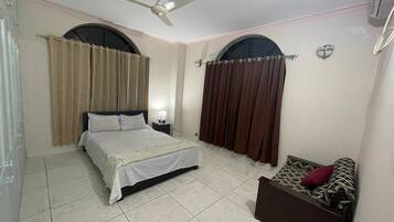 Suite Premium, Vista para a cidade | 1 quarto, cortinas/cortinados opacos, quartos insonorizados