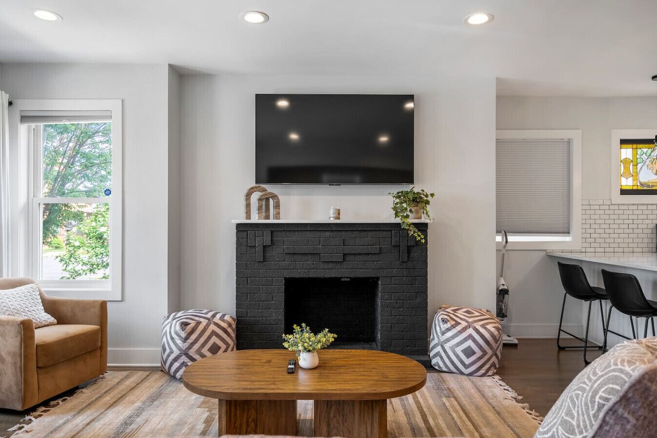 New! Large/beautiful Home With 6bds/4bths + Garage! - Hanson Park - Chicago