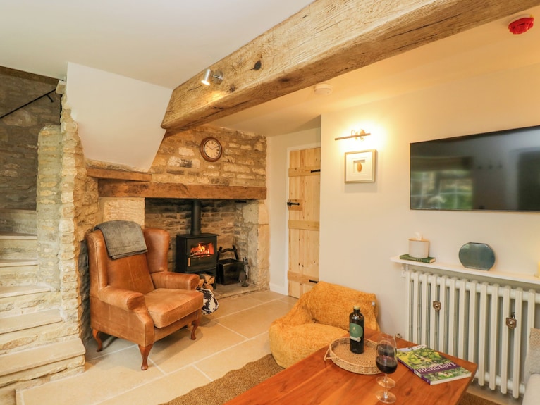 Thorn Cottage, Family Friendly, Character Holiday Cottage In Fairford - Bibury