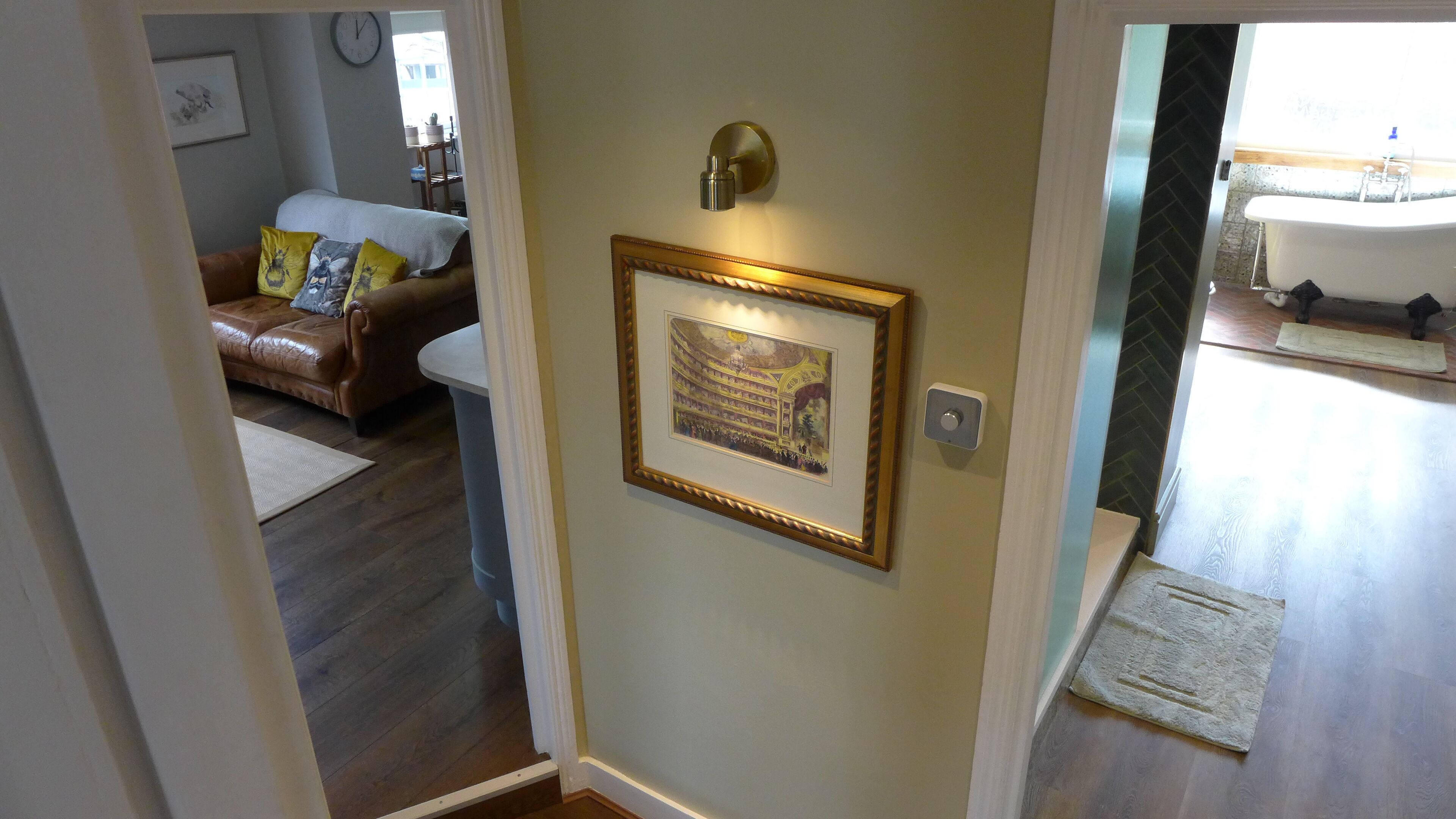 Royal Oak Retreat - Sleeps 6, Pub & Pet Friendly - Uckfield