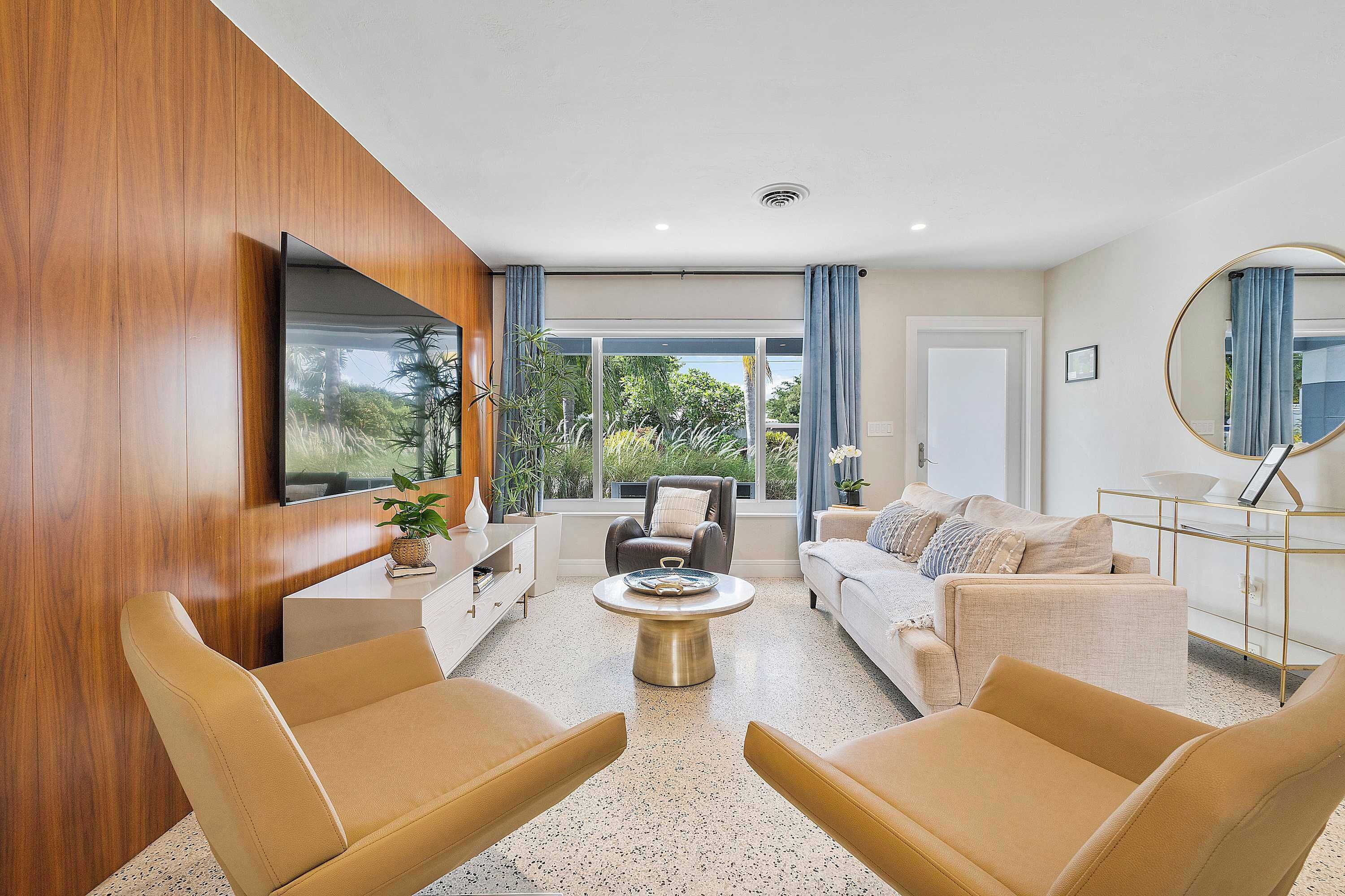 5 Mins To Beach! Pool & Tiki Hut |  Bbq - Deerfield Beach, FL