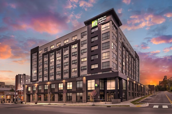 Holiday Inn Express & Suites Nashville West End - Univ Area By Ihg - Nashville