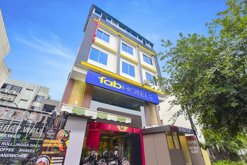 Fabhotel The Max Glory - Vijay Nagar