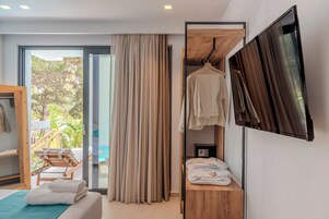 Vila luxo, 3 quartos, piscina particular, vista para o mar | Roupas de cama premium, cofres nos quartos, cortinas blackout