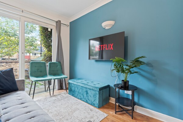 Cozy London Townhouse With 4 Bedrooms - London, UK