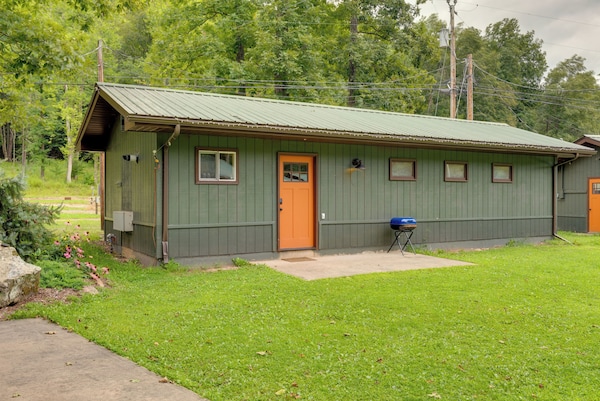 Deluxe Cabin G: 9 Mi To Worlds End State Park! - Pennsylvania
