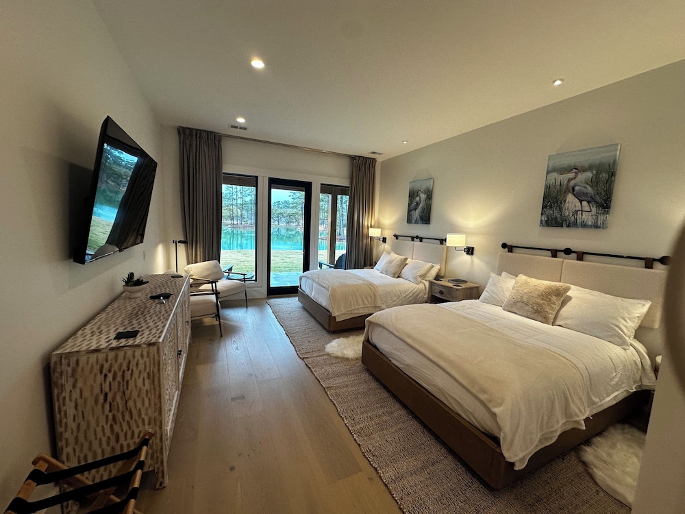 Heron Cottage Suite 3715-A- part of the Eden at Gracefield Event Venue ...