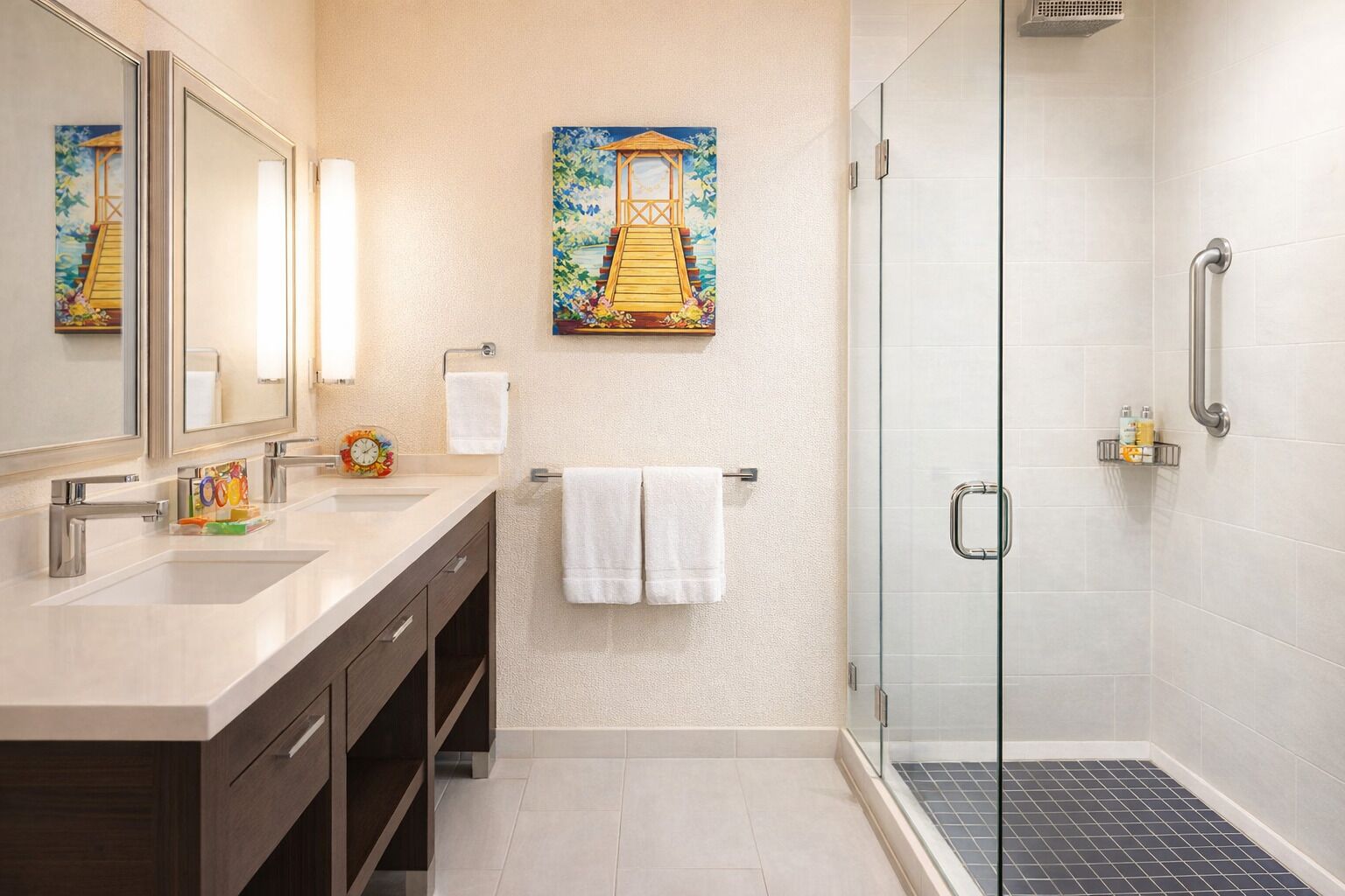 Barbados Escape: Kitchenette, Outdoor Pool, Free Beach Sunbeds, Great Views! - Barbados