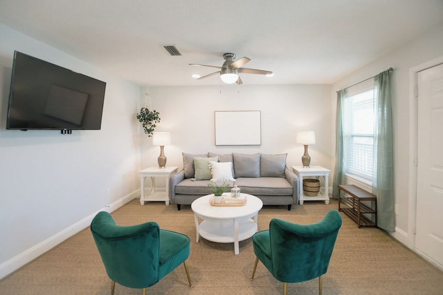 Walk To Beach, Near Pier Park/top Golf, Large Yard - Panama City Beach, FL