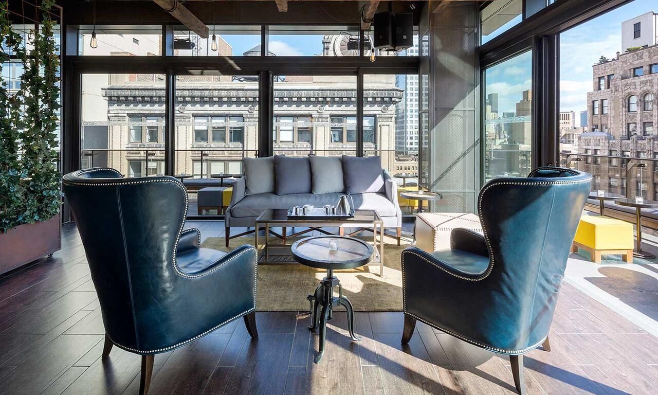 Group Vacation! 3 Amazing Units, Event Space, 3 On-site Bars, Loungers - Brooklyn, NY