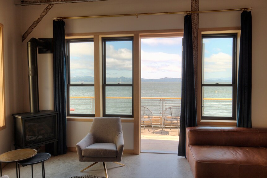 Pet-friendly, Buoy Suite At Bowline Hotel - Astoria, OR