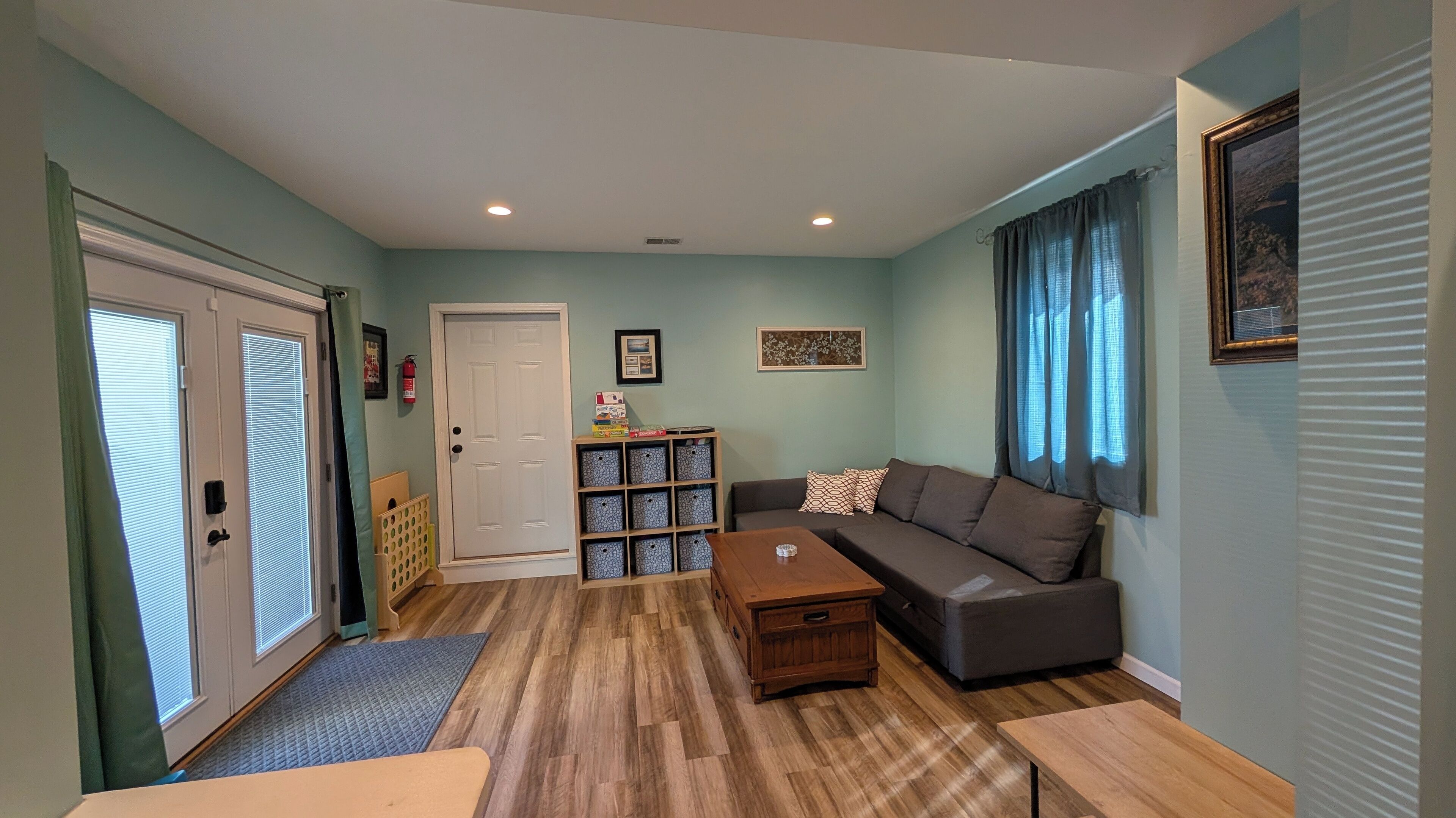 Lakeside Beach Getaway With A Gorgeous Kitchen & Dining Room With Room For 10. - Brooklyn, MI