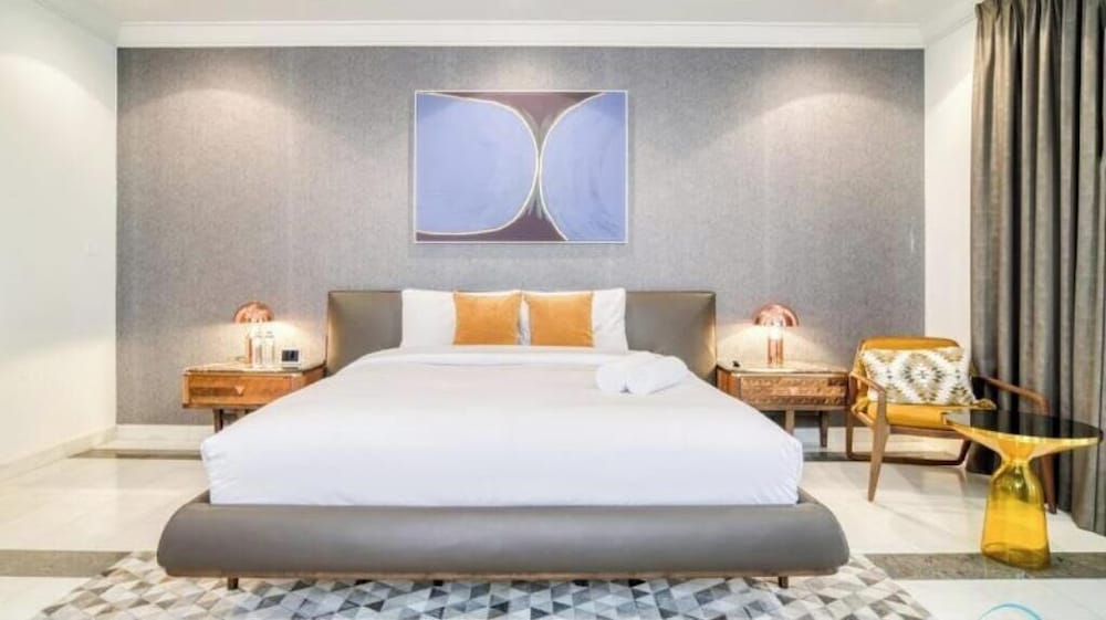 Frond P, 5-bedroom Villa With Assistant's Room @ The Palm Jumeirah - Dubai