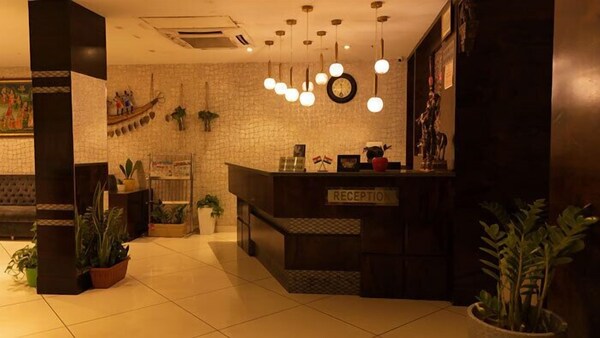 Hotel Royal Retreat - Sambalpur