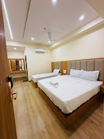 Quarto triplo luxo | Wi-Fi de cortesia