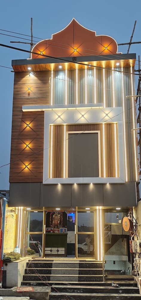 Hotel Raghunandan Inn - Ayodhya