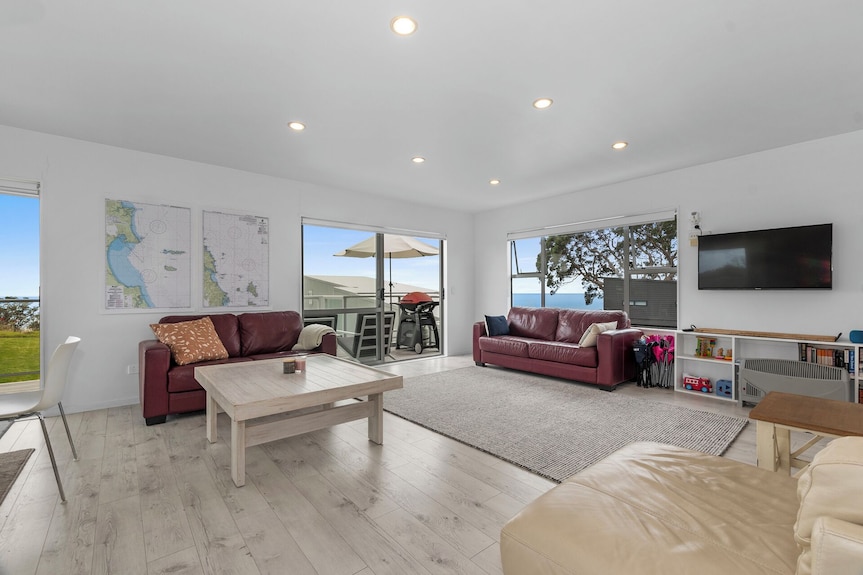 Langs Time - Langs Beach Holiday Home - Mangawhai