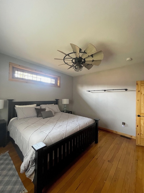 Country Living In This Cute One-bedroom Renovated Farmhouse From 1898. - Spokane, WA