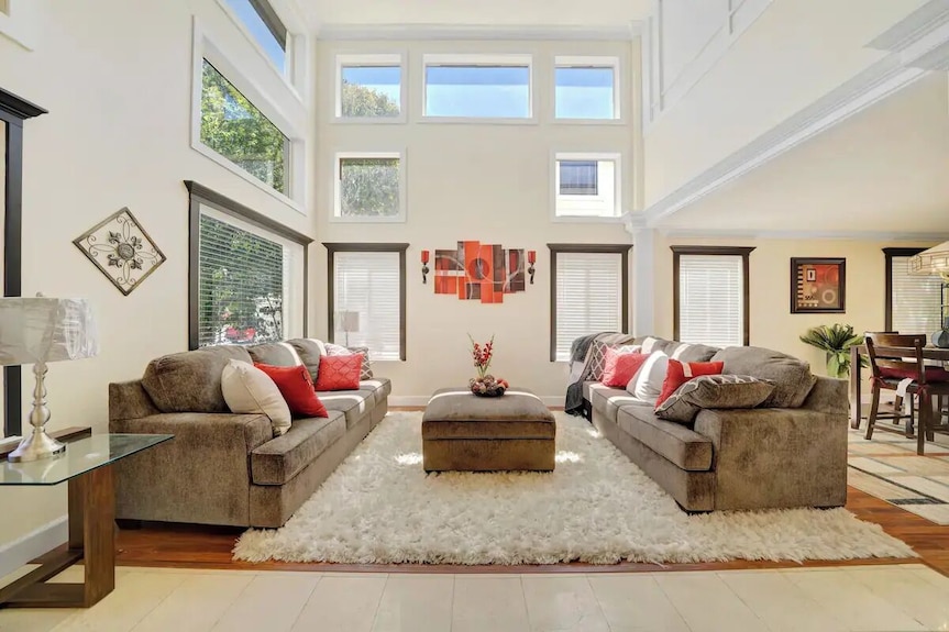 An Ideal Location\n\n - Pittsburg, CA