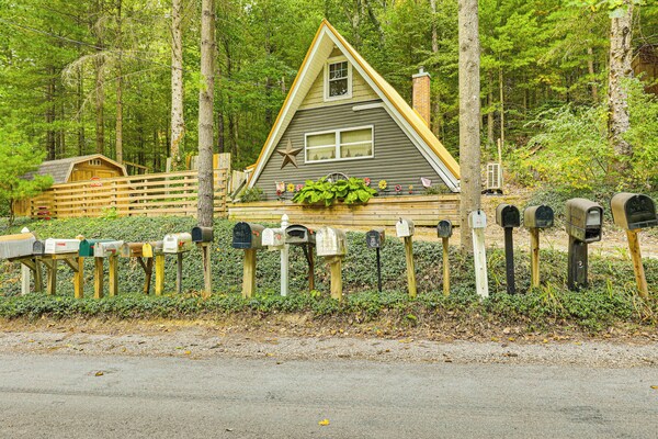 Carrollton Cabin W/ Patio & Fire Pit! - Carrollton, OH