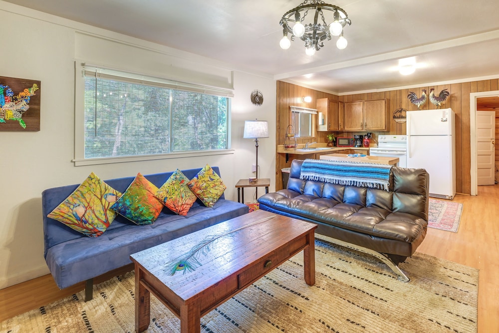 Rustic Cabin W/ Patio: 8 Mi To Kings Canyon Park - Sequoia National Park