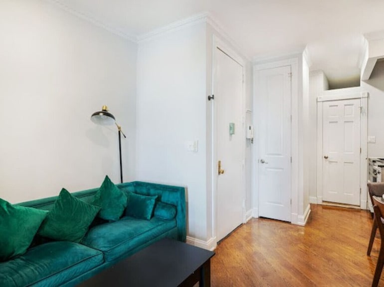 Charming 1-bedroom Apartment In The Heart Of Ev - Murray Hill - Manhattan