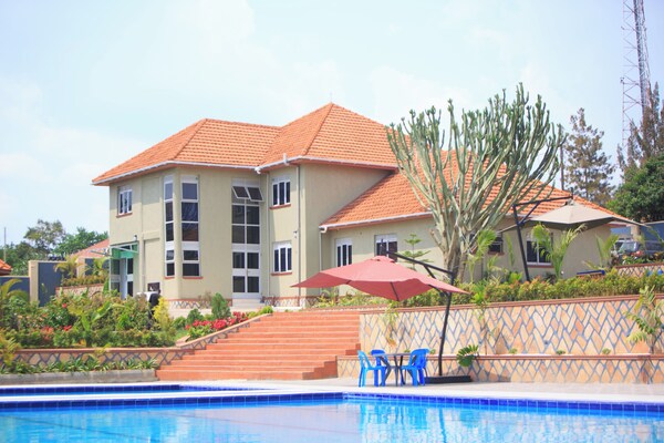 Nesa Resort Kampala - Kampala