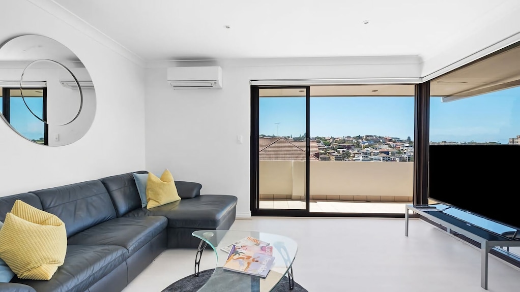 Dream View Steps From The Beach - Taronga Zoo Sydney